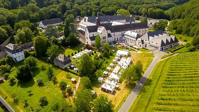 unique - Der Manufakturenmarkt im Kloster Eberbach - Kloster Eberbach ...